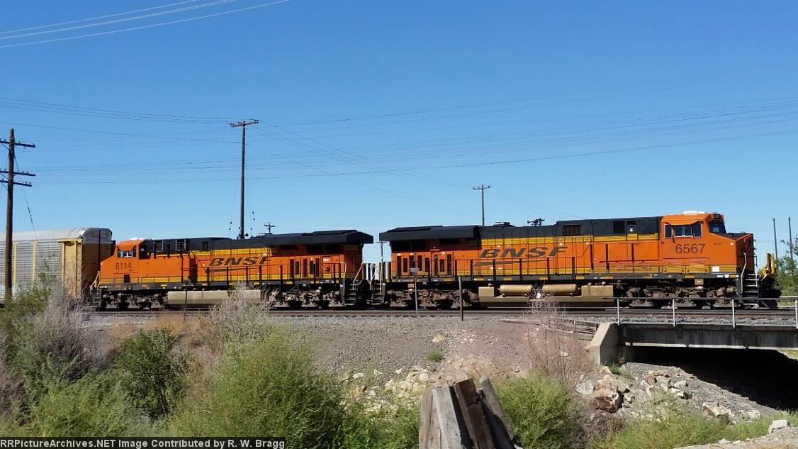 BNSF 6567 and 8114 (ES44C4)